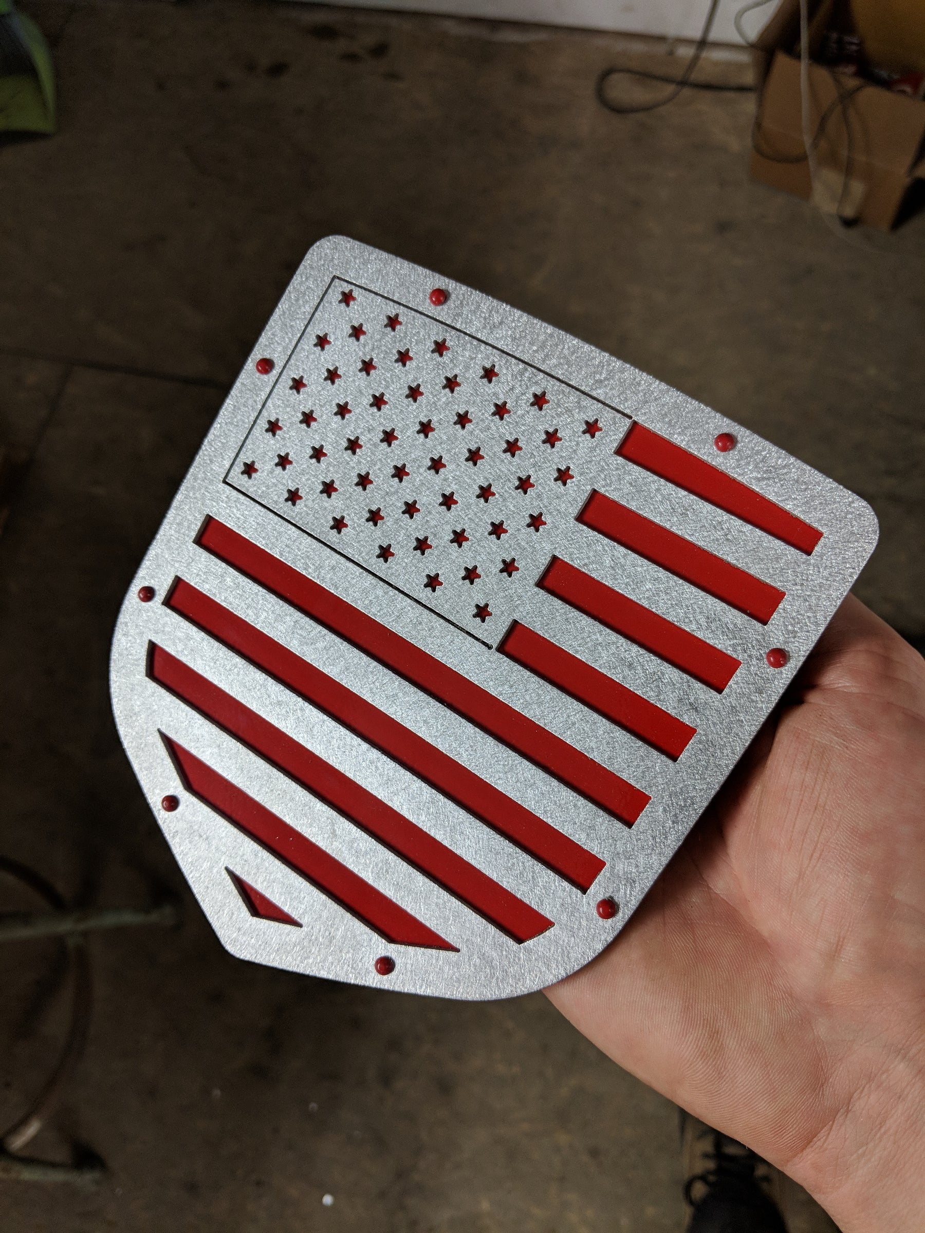 American Flag Tailgate Emblem - Thin Blue / Red Line – Main Event Emblems